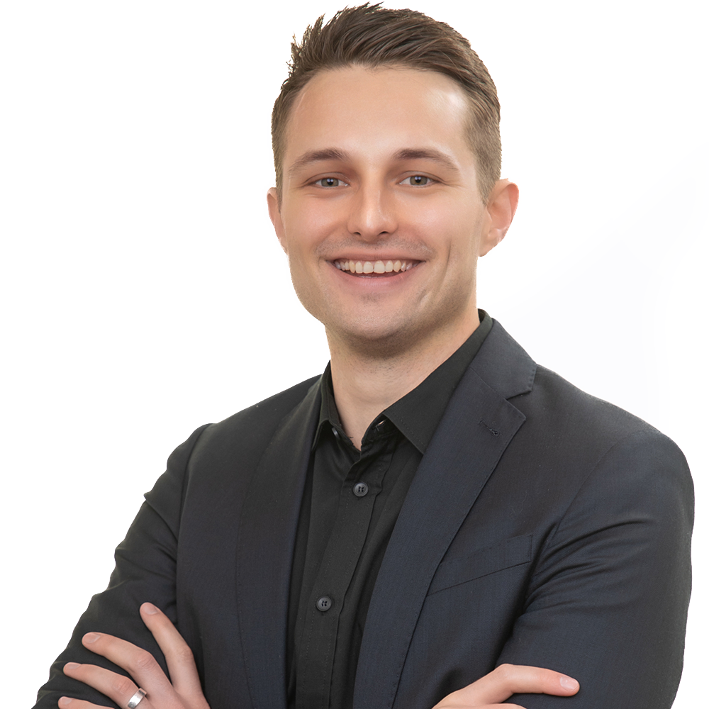 Alex Odendaal - Crue Invest